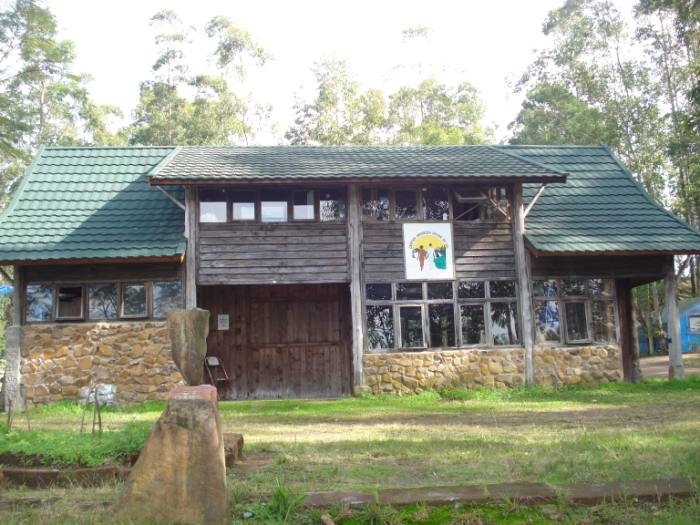 Camping Colina do Sol (Naturista)- Guia e APP MaCamp